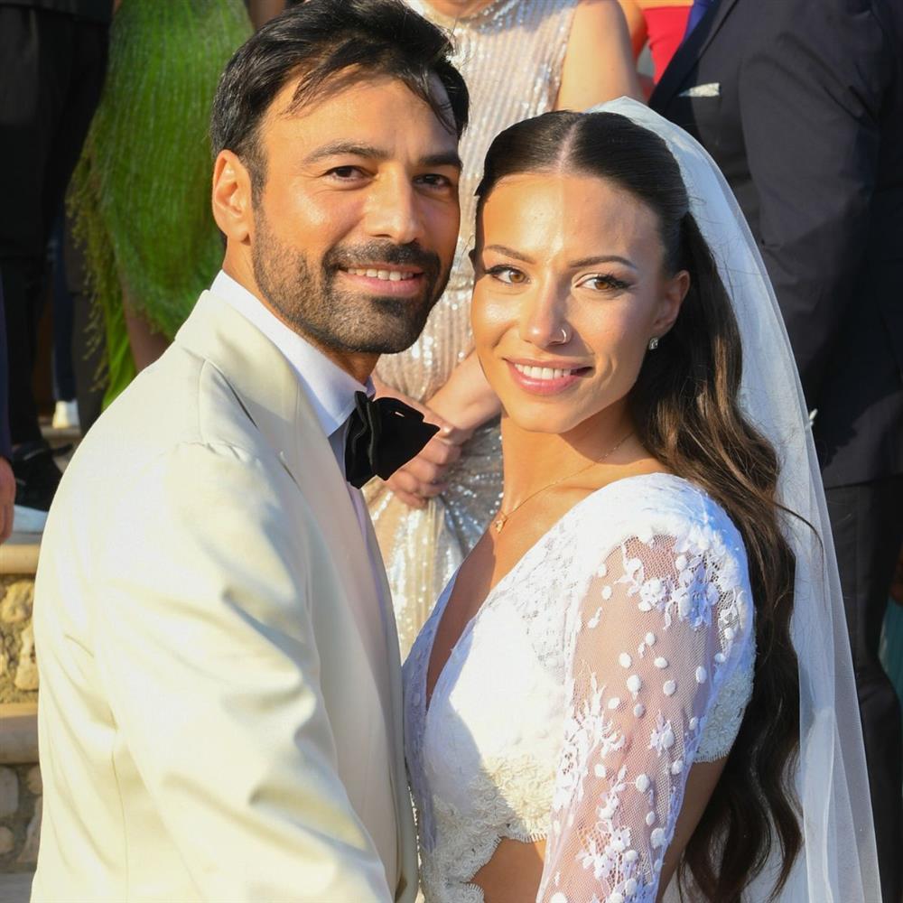 Αντρέας Γεωργίου & Σιμώνη Χριστοδούλου: Αναβλήθηκε η βάπτιση της κόρης ...