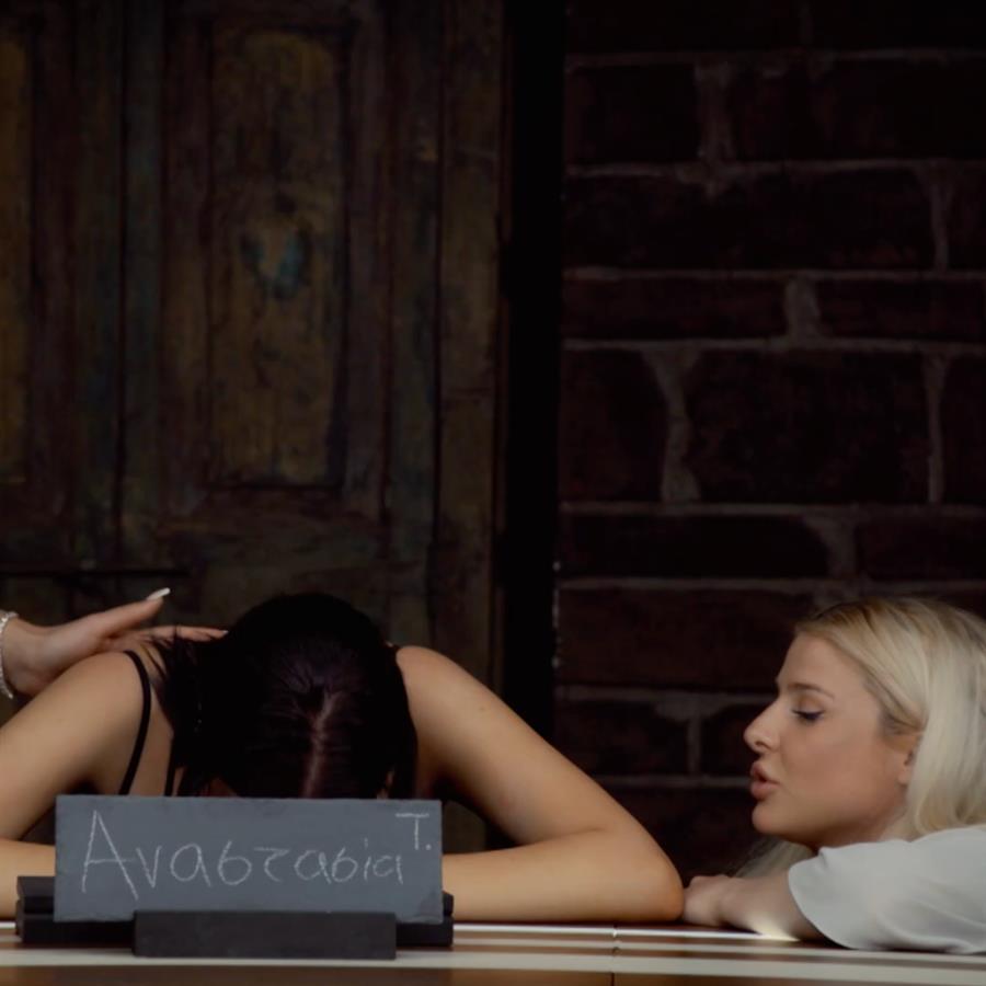 ANT1 TV / ΟΙ ΠΡΟΔΟΤΕΣ / Φωτογραφίες